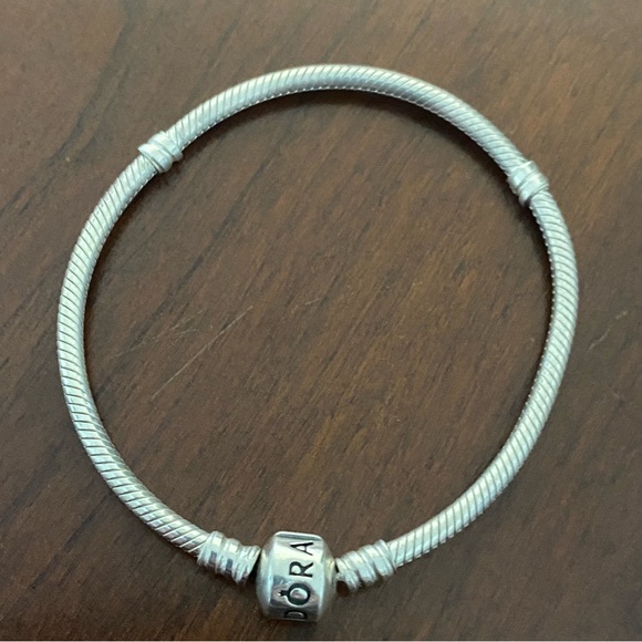Pandora | Jewelry | Authentic Pandora Moments Snake Chain Bracelet With ...